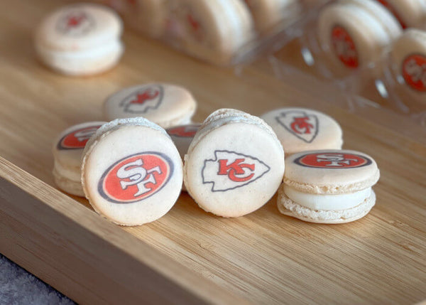 Superbowl Macarons 🏈 | Sweet Football Snacks | Pastreez